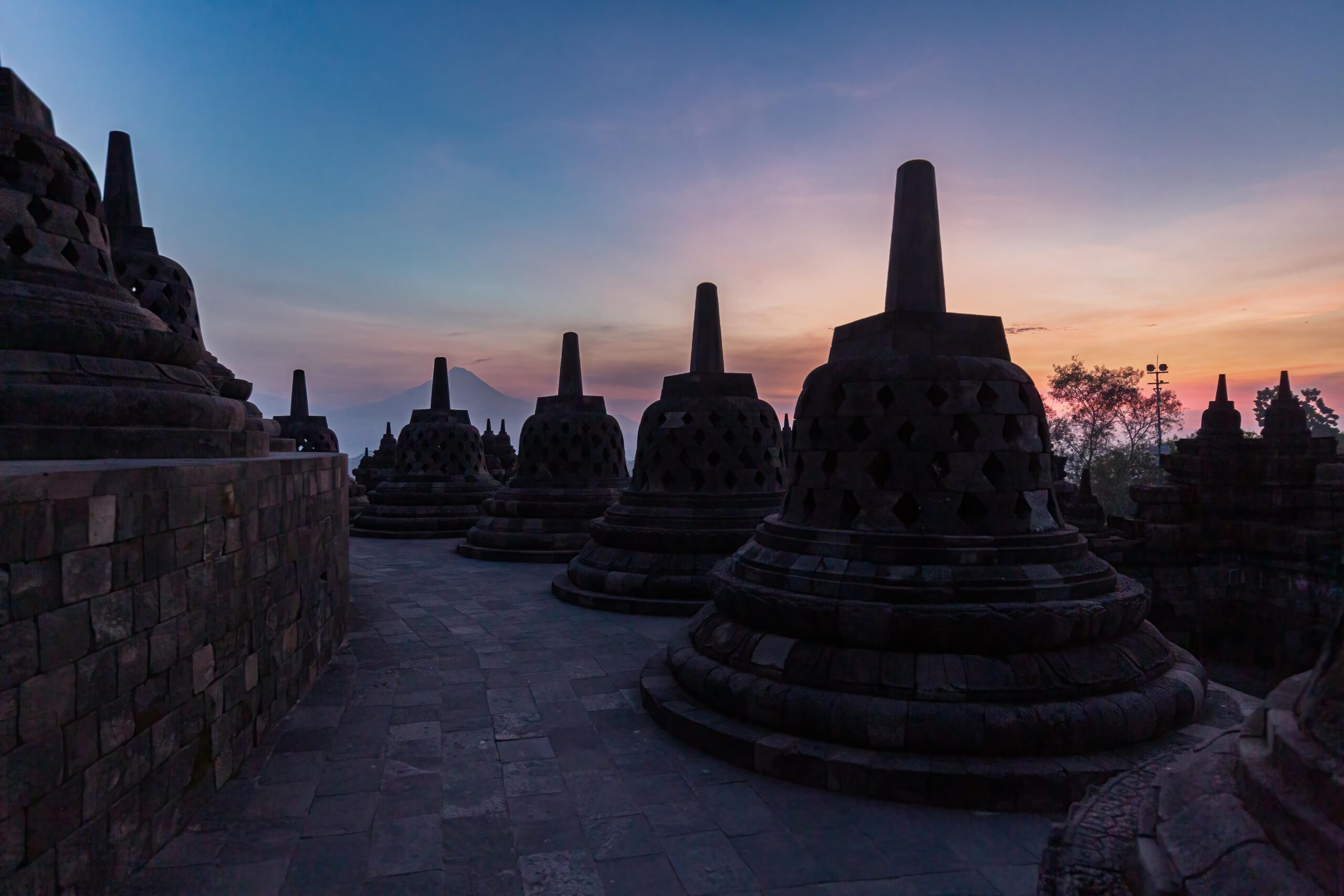 Borobudur - Duniart - Photography and Blog by Toine IJsseldijk