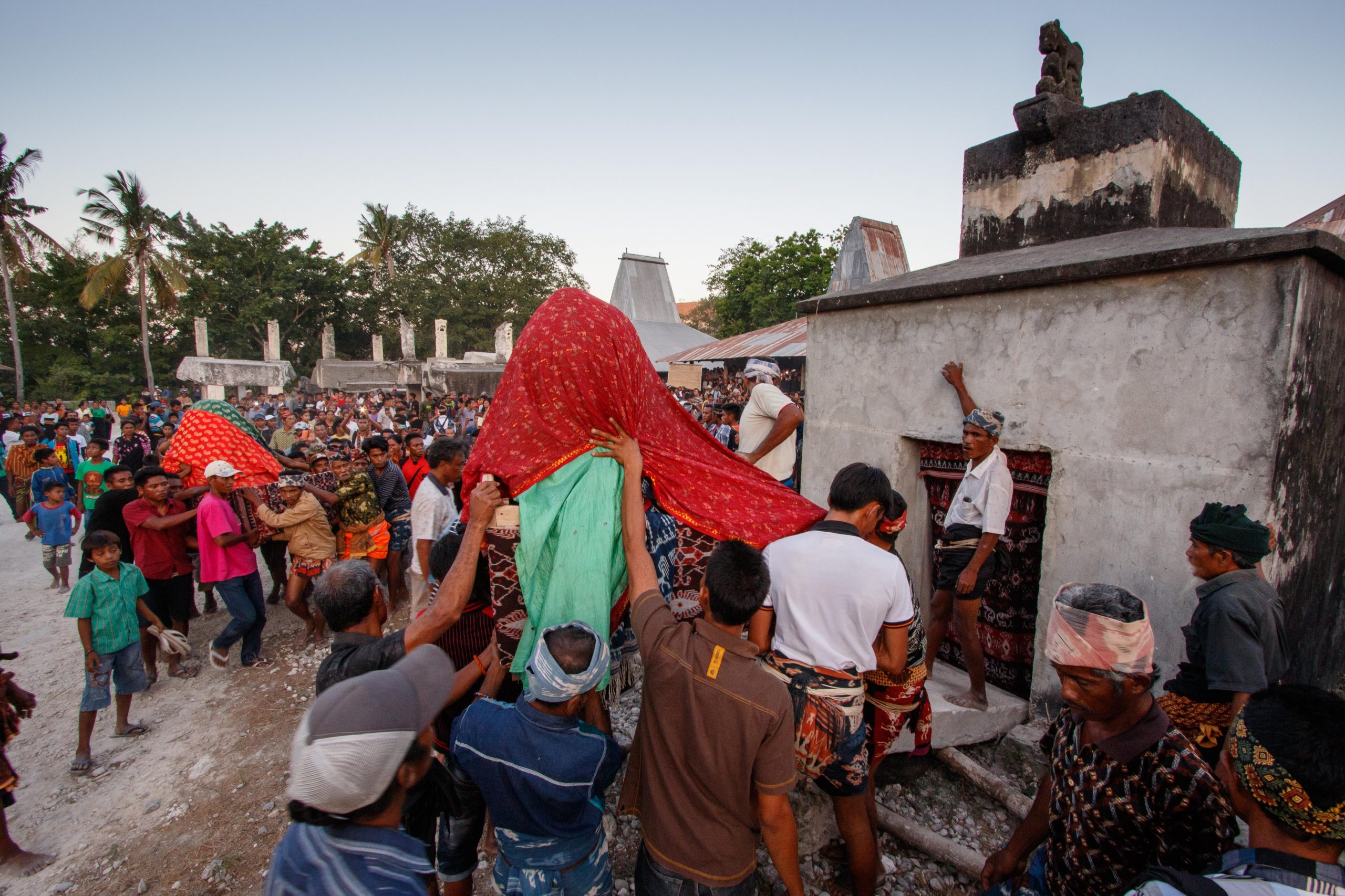 Royal Funeral - Sumba - Duniart - Photography and Blog by Toine IJsseldijk
